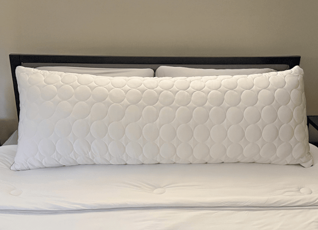 Benefits of Sleeping with a Body Pillow – SHEEX