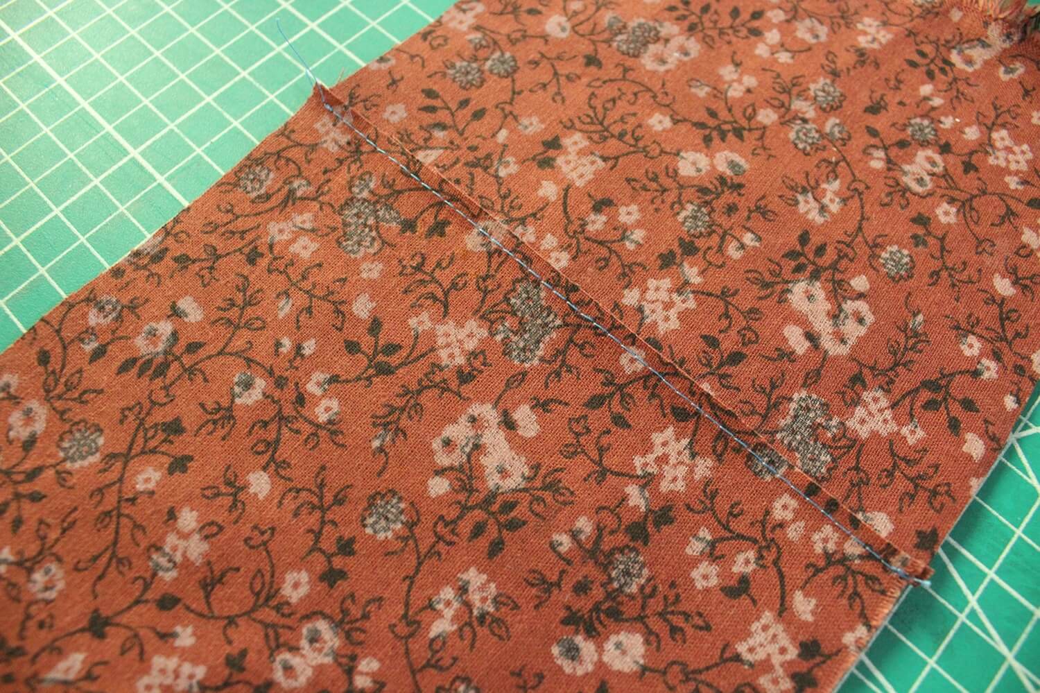 French Seam Finish | What it Is and How to Use It