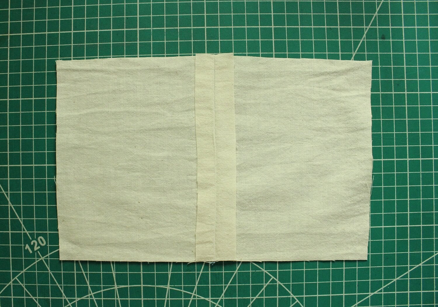 French Seam Finish | What it Is and How to Use It