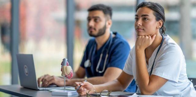 How to Master a Pre-Med Schedule | StraighterLine