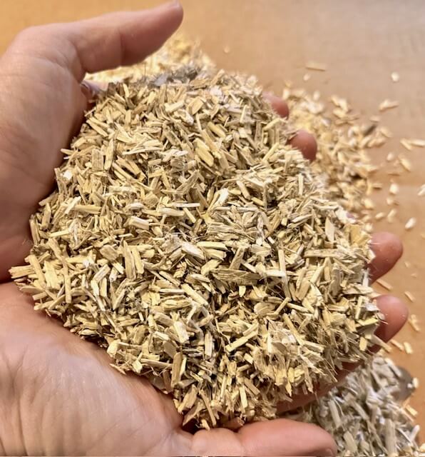 Hemp Bedding for Chickens: An Honest Guide for Beginners