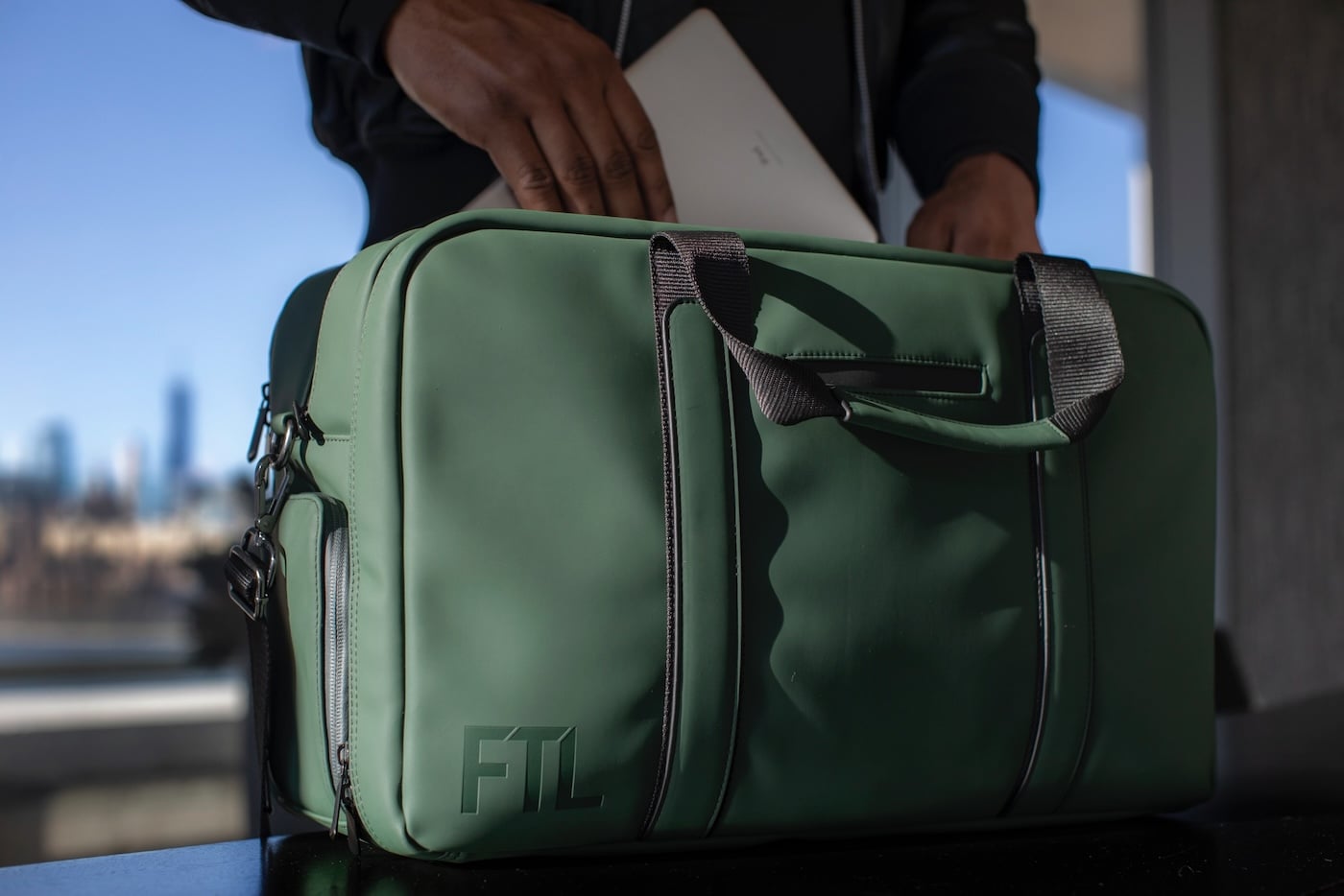 Travel Smarter with a Travel Bag with Multiple Compartments – FTL