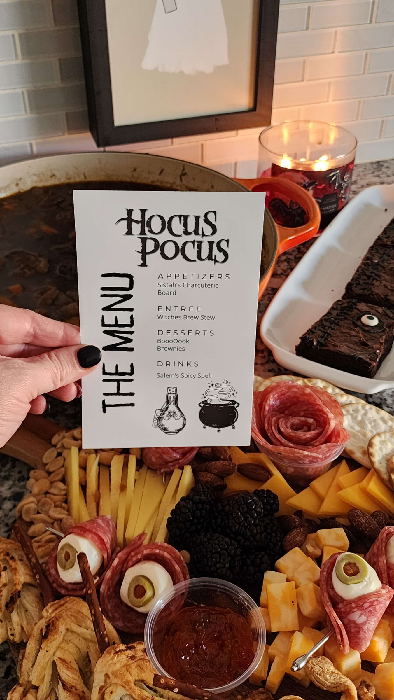 Halloween Dinner and a Movie Hocus Pocus – The Fairytale Foodie