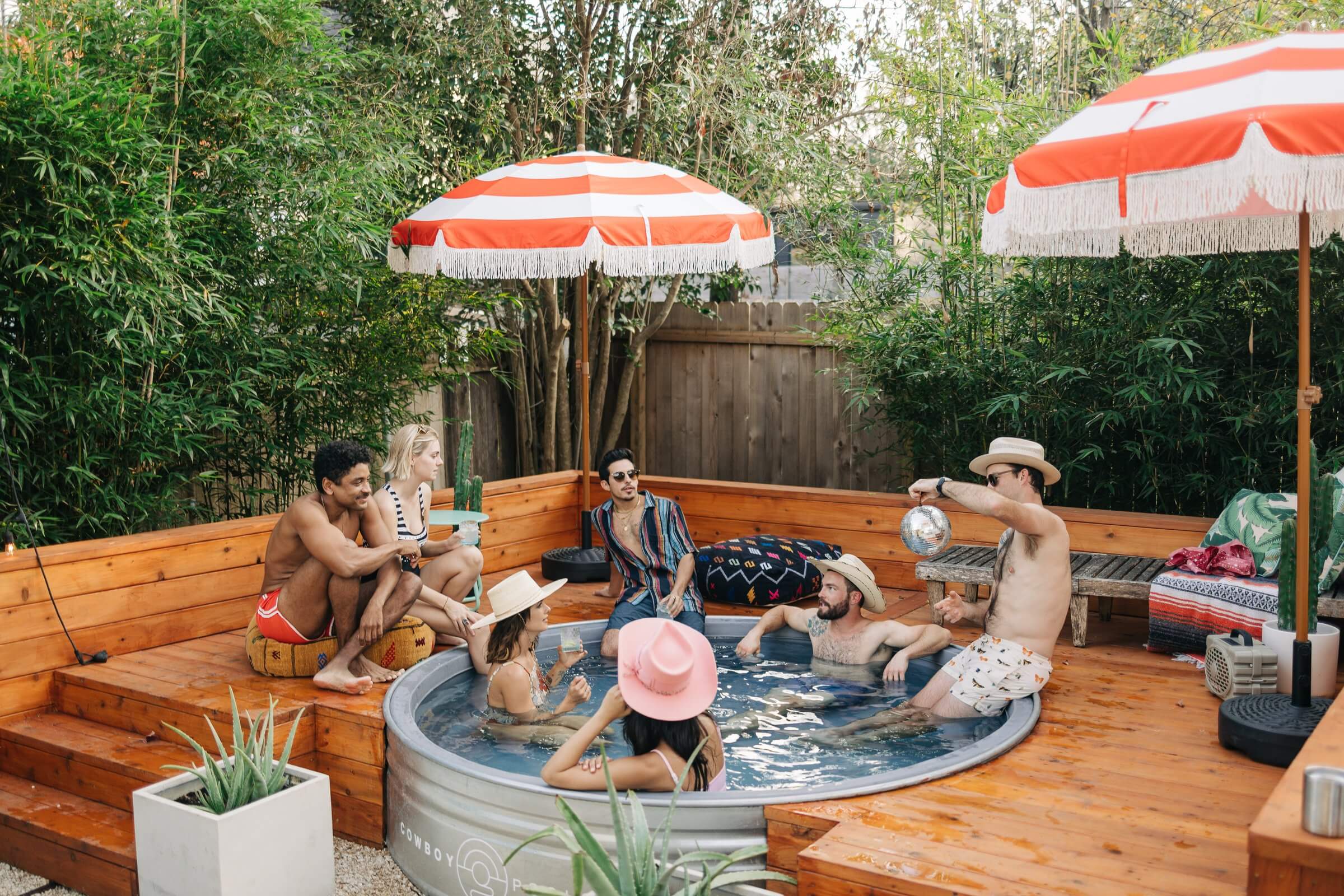 WHAT IS A PLUNGE POOL? (SIZE, COST, AND PRACTICAL OPTIONS) – Cowboy Pools