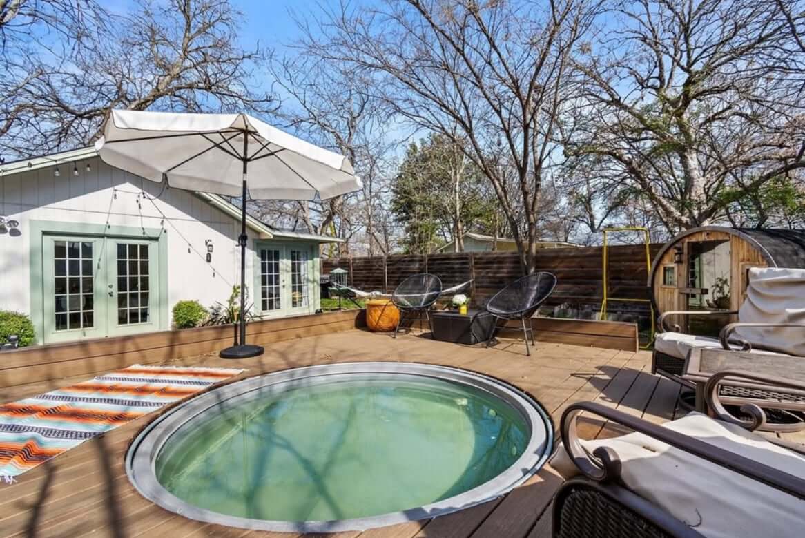STOCK TANK POOL SHADE IDEAS TO KEEP YOU COOL THIS SUMMER – Cowboy Pools
