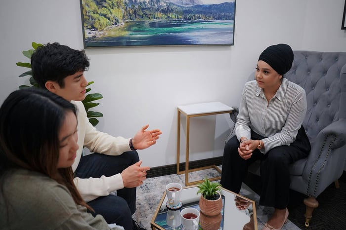 Dual Relationships in Counseling: Ethics, Boundaries, and Best Practices